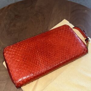 Louis Vuitton | Bags | Louis Vuitton Snake Skin Zippy Wallet Clutch ...